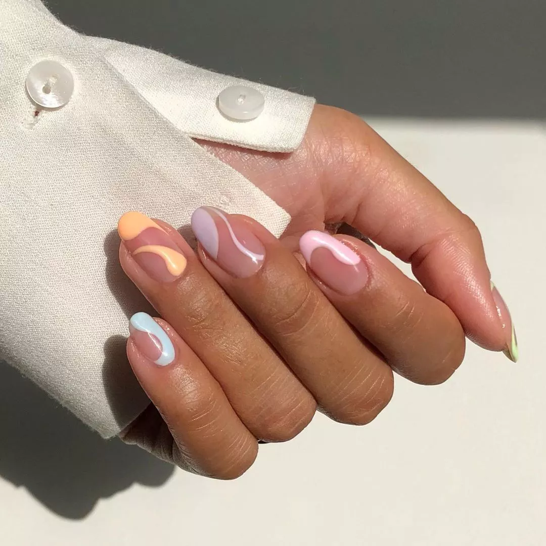 25 Multi-Colored Pastel Nail Design Ideas